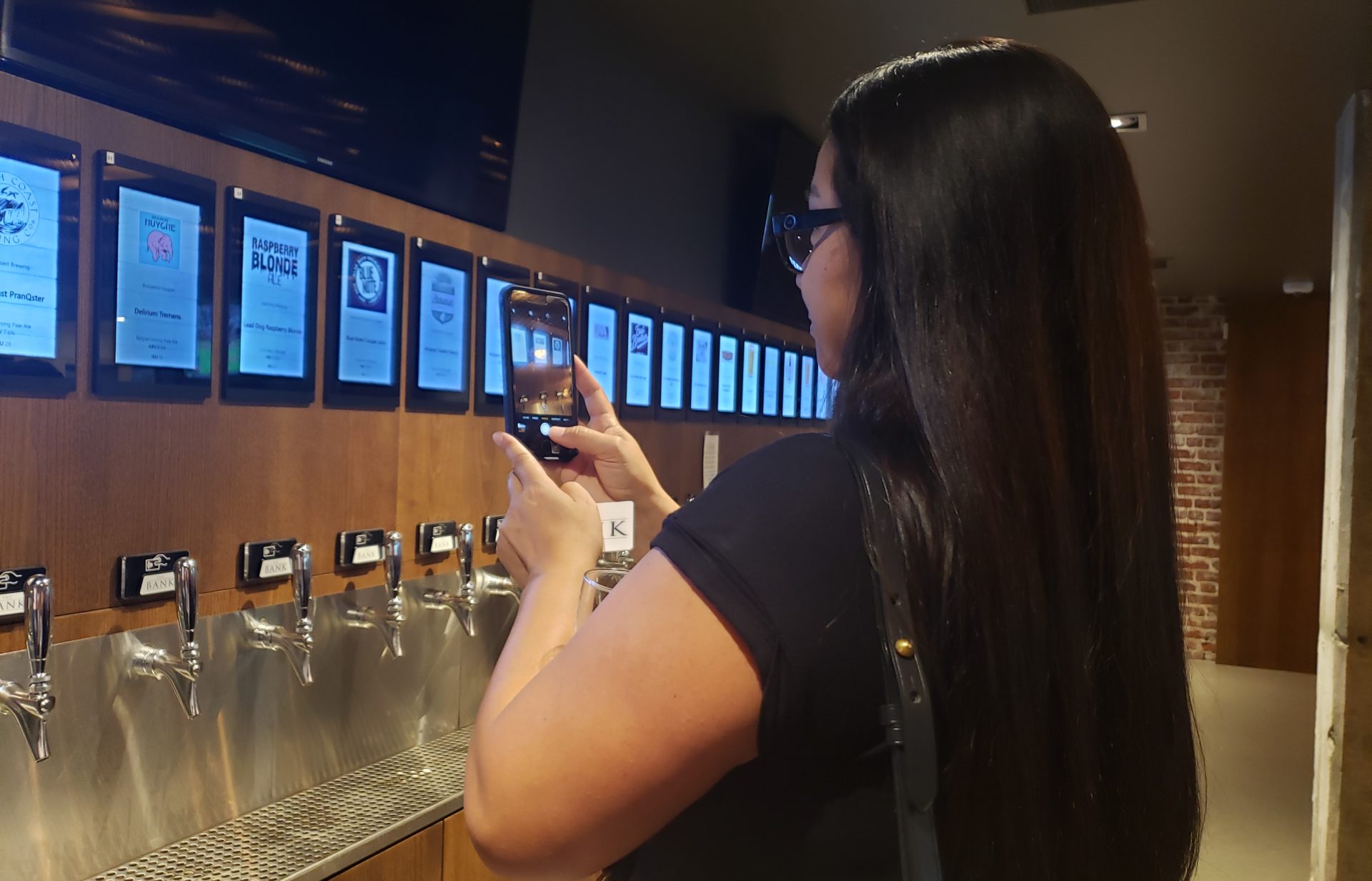 Self-Serve Bars and Taprooms | PourMyBeer
